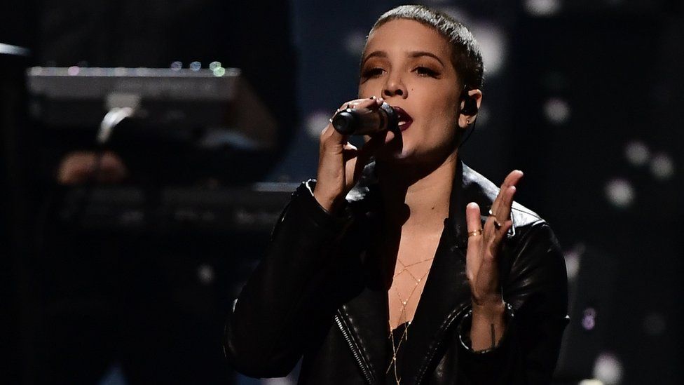 Halsey: I lost a sense of who I was - BBC News
