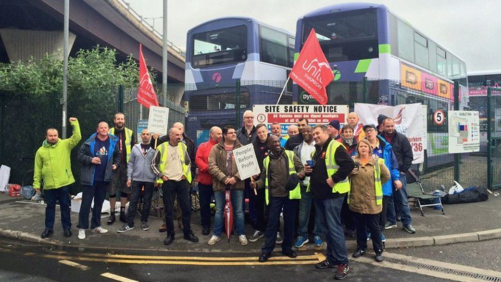 Arriva Yorkshire bus strike to see 850 drivers walkout - BBC News