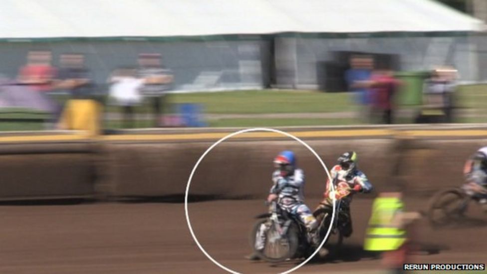 Lewis Kerr crash: Injured speedway remains in coma - BBC News