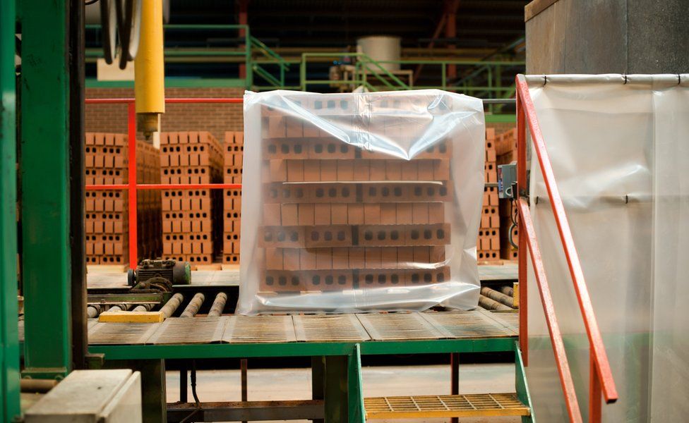 How the humble brick became fashionable again - BBC News