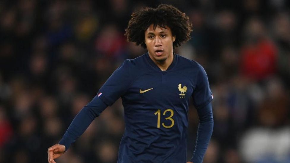 Massengo becomes Burnley's 14th summer signing - BBC Sport