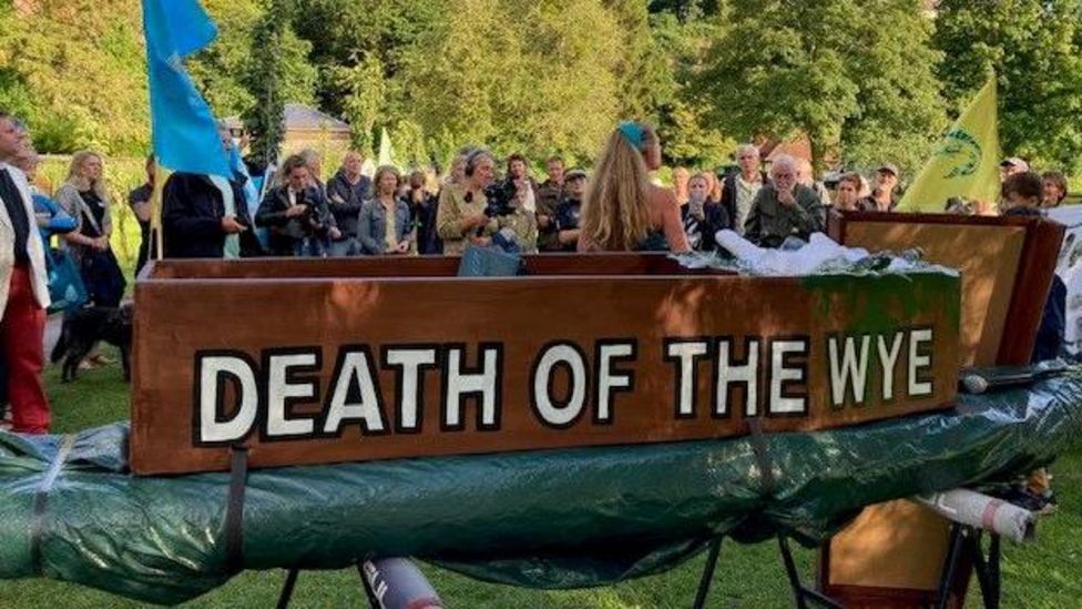 River Wye: £35m package announced to tackle pollution - BBC News