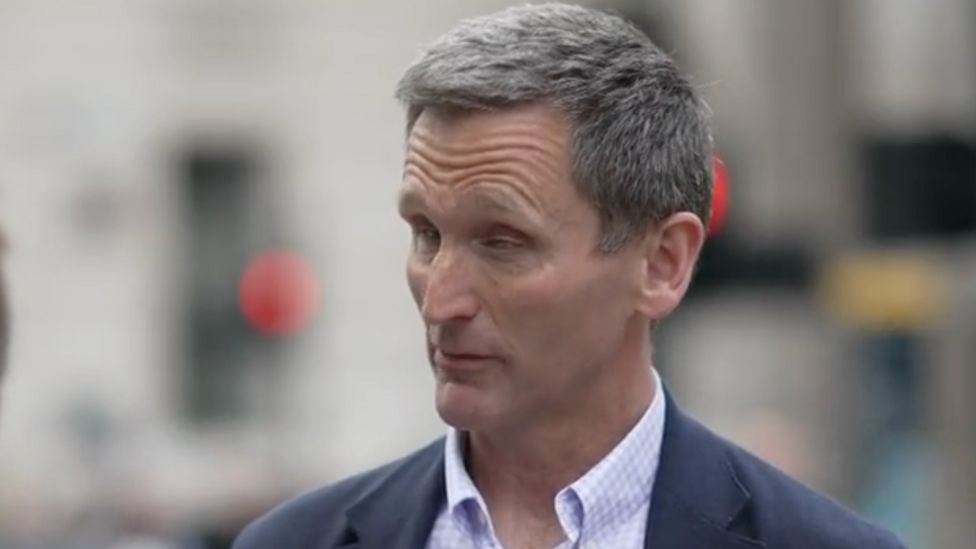 Bank junction: Will taxis be allowed back? - BBC News