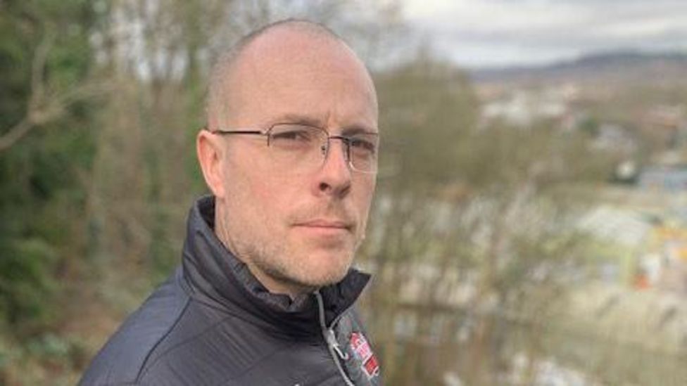 Cradley Heath gardens at risk as no man's land plagued by landslip ...