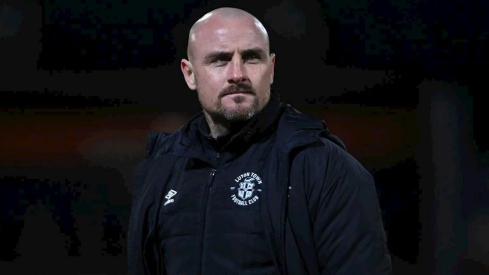 Luton Town: New first-team Set-Piece Coach - Alan McCormack - BBC Sport