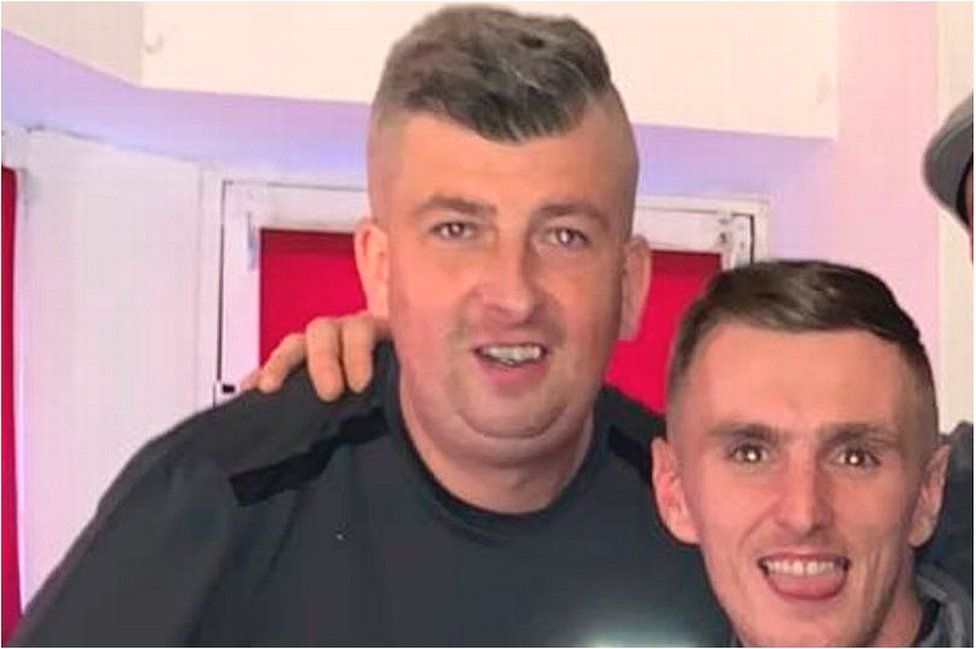 Hitmen jailed after gangster rap shooting boast in Glasgow - BBC News