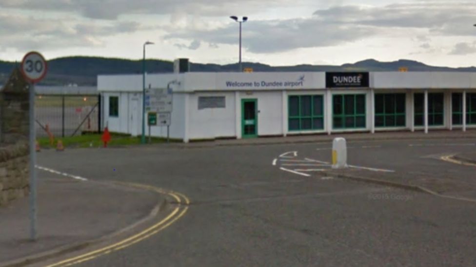 Dundee Airport's London route extended into 2020 - BBC News
