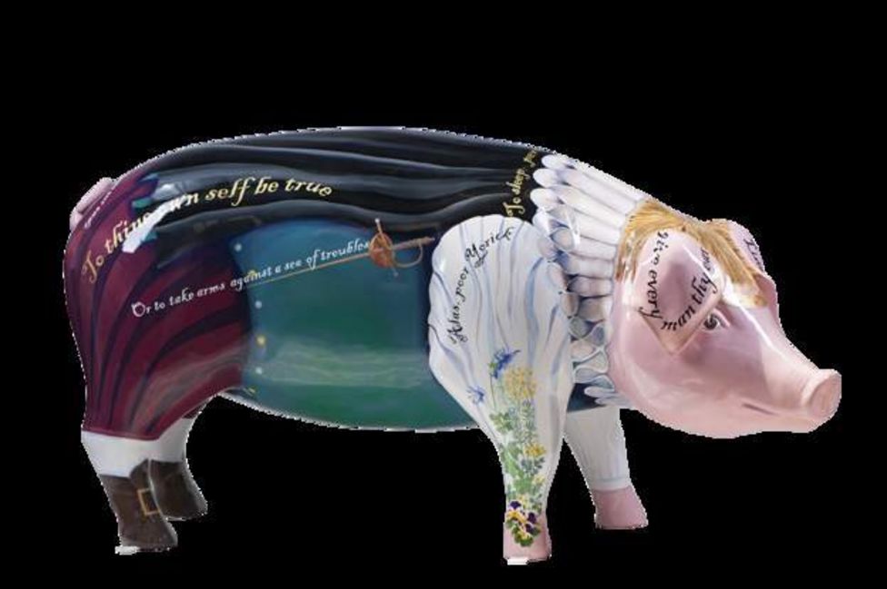 Ed Sheeran bought pig statue of himself at auction - BBC News