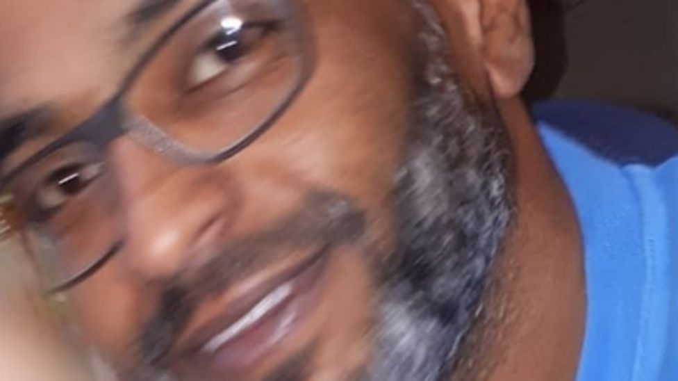Hazim Al-Bajouri: Dad fatally stabbed in chest in sudden attack - BBC News