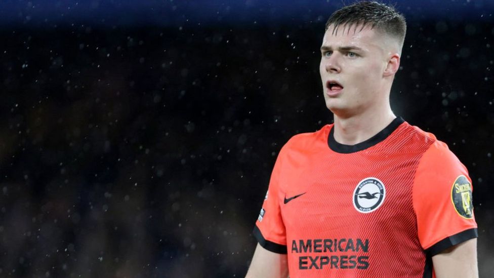 Brighton and Hove Albion ban player selfies after overcrowding and ...