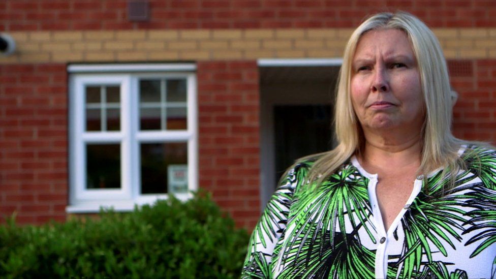 Does right to buy extension add up? - BBC News
