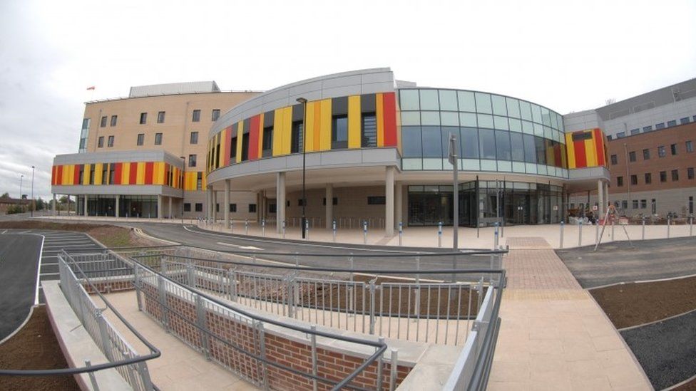 Stoke hospital surgeon spared jail over child abuse images - BBC News