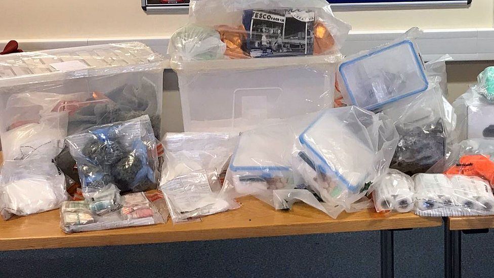 Cookstown 'drugs factory' raid leads to three arrests - BBC News