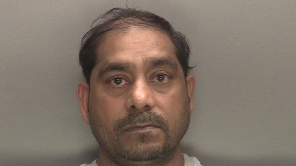 Rajveer Mahey jailed for life for killing wife in Bilston - BBC News