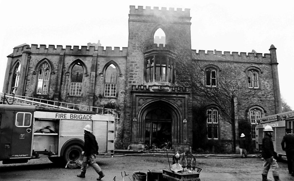 Tynan murders: NI Speaker and son remembered 40 years on - BBC News