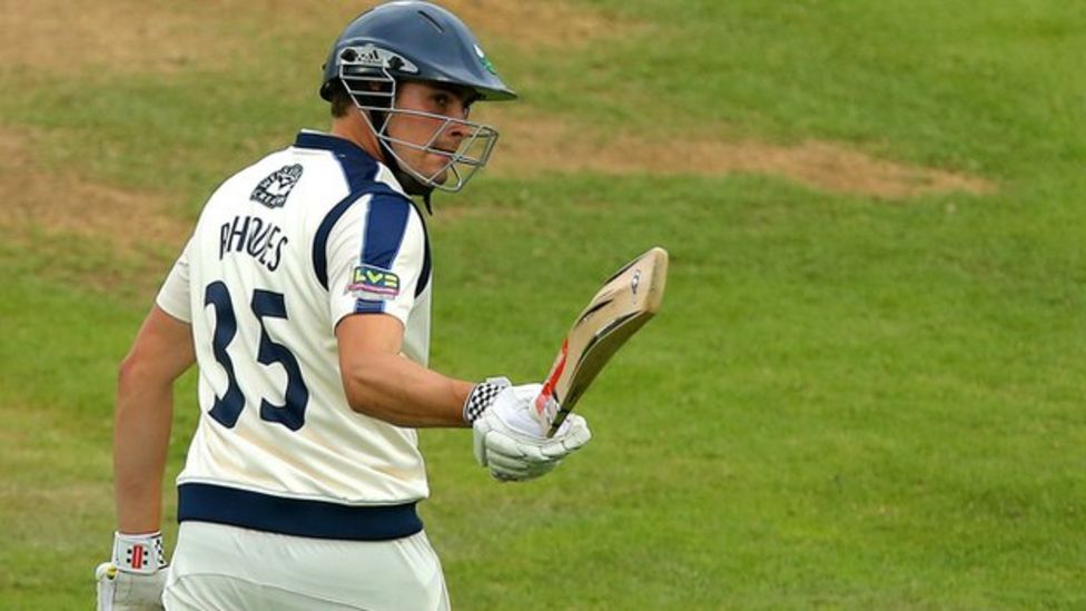 County Championship: Sidebottom inspires Yorkshire victory - BBC Sport
