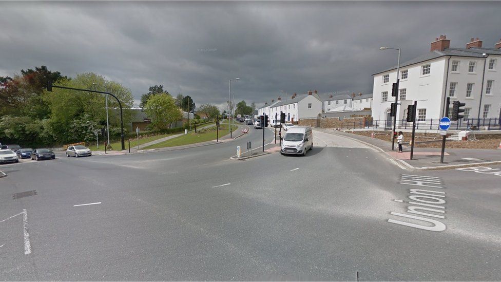 New bi-directional speed cameras in Devon and Cornwall - BBC News