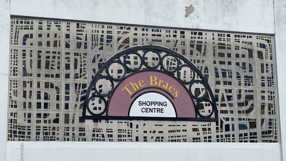 The people who have waited years for a supermarket - BBC News