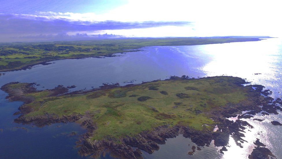 Global interest in small uninhabited Scots island - BBC News