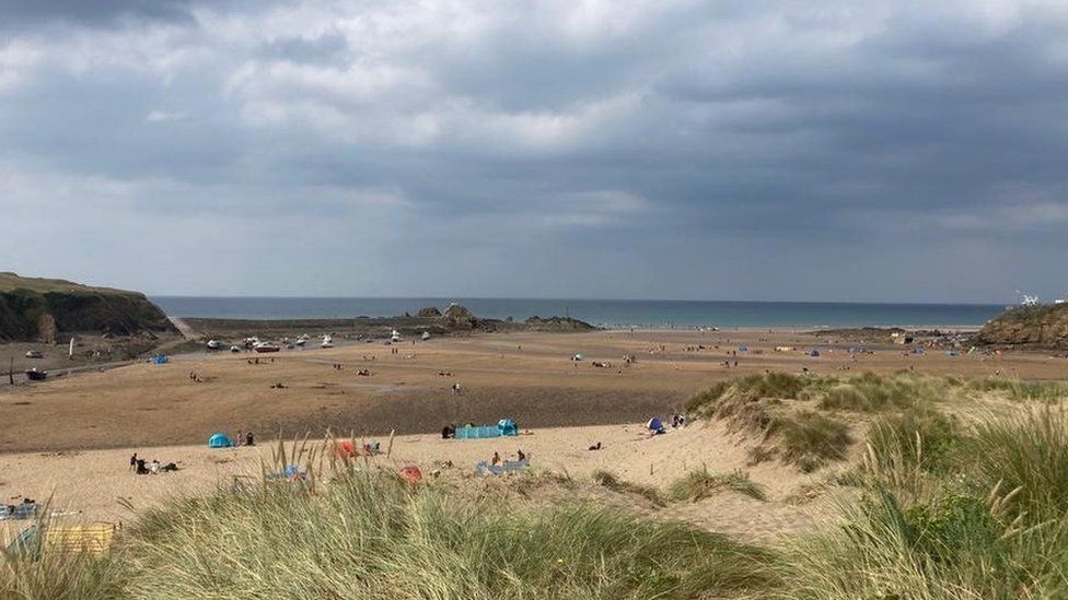 Bude residents urged to join town's climate jury - BBC News
