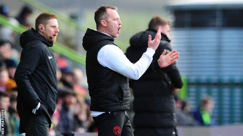 Michael Flynn: Walsall boss was 'close to Championship job' - BBC Sport
