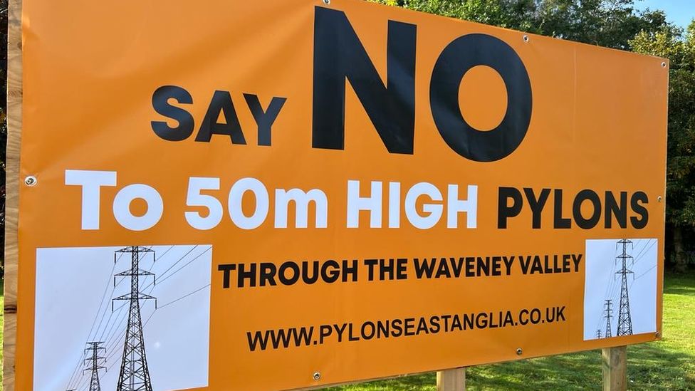 East Anglia campaigners gather to protest against pylon plans - BBC News