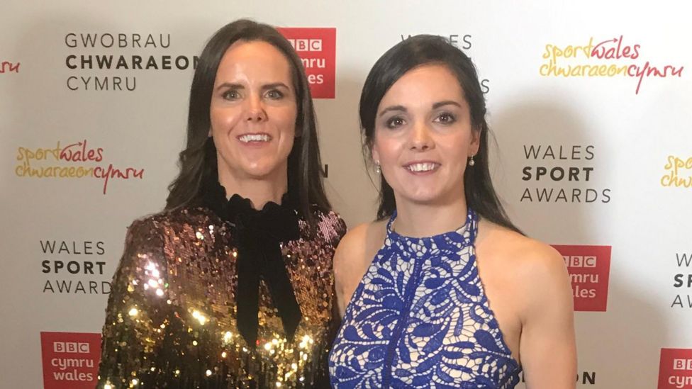 Sian a Gwennan Harries: ‘Cefnogwyr mwyaf ein gilydd’ - BBC Cymru Fyw