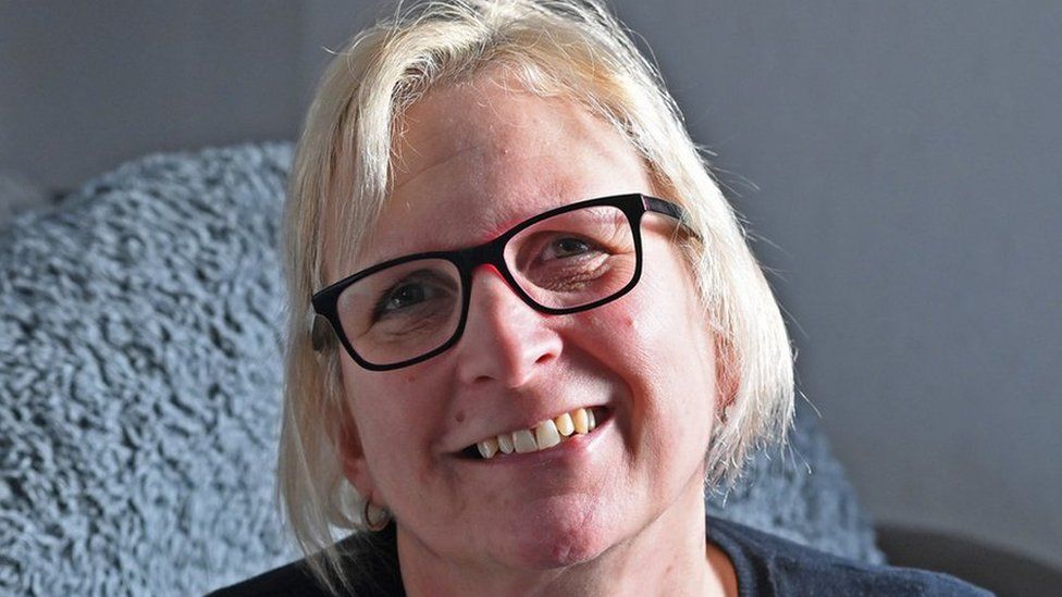 Flu warning from woman who spent Christmas in coma - BBC News