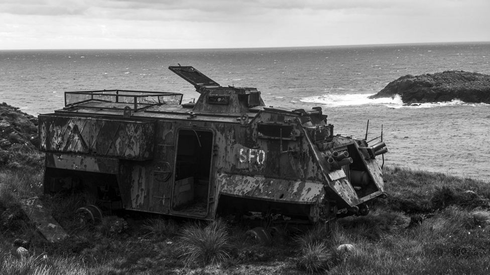 In pictures: Inside Scotland's unseen weapons ranges - BBC News