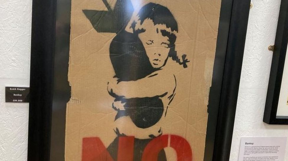 Banksy: Street artist 'confirms' first name in lost BBC interview - BBC ...