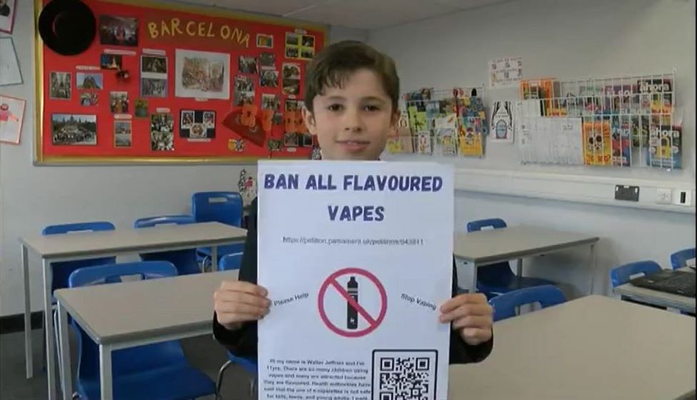 Schoolboy anti-vaping campaigner from Stone welcomes new ban - BBC News