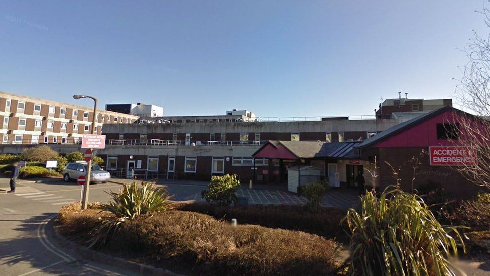 North Devon hospital pays £20m for birth blunder - BBC News