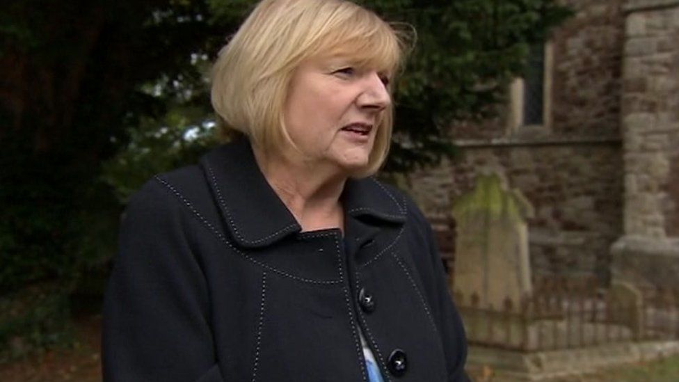 Victims to get £5,000 per home for flood protection - BBC News