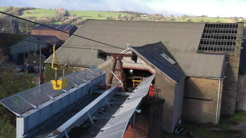 Claughton brickworks: Green tech shifts one million bricks a week - BBC ...