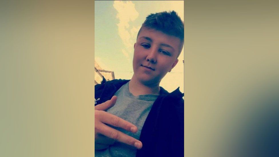 Reece Murphy inquest: Police failings over missing boy - BBC News