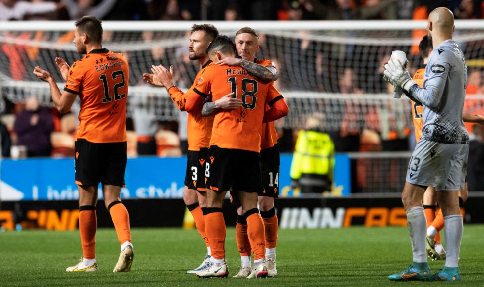 Utd finally scratch year-long itch - BBC Sport Utd finally scratch year-long itch - BBC Sport