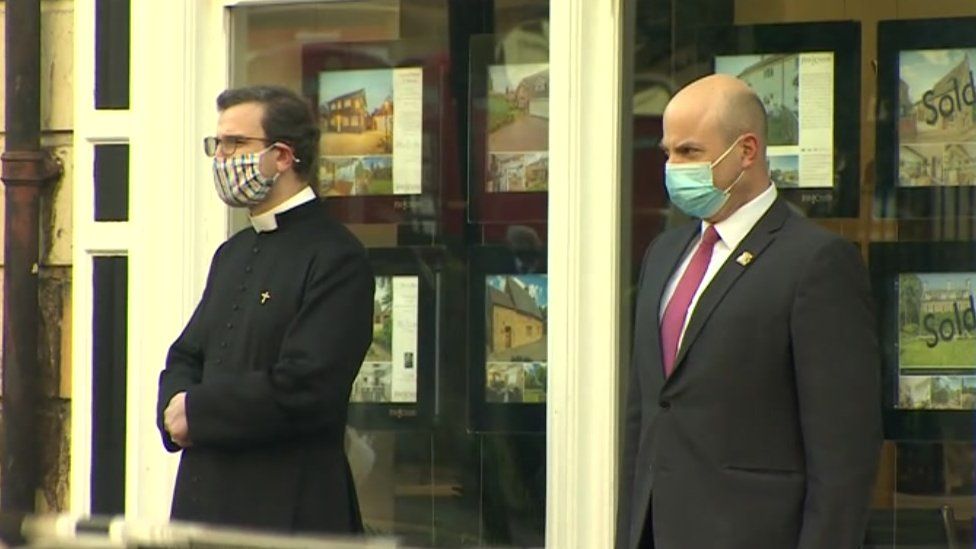 Brian Binley: Northampton says goodbye to former MP - BBC News