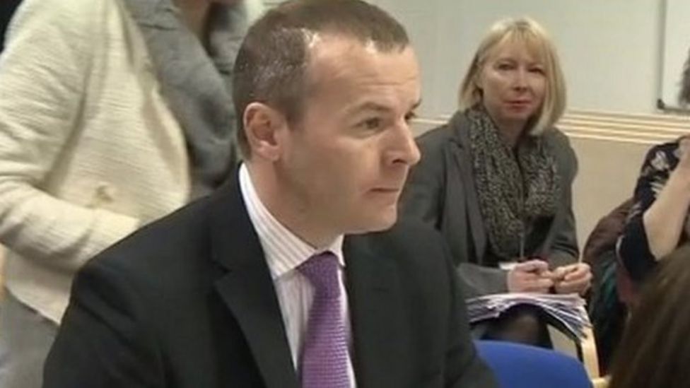 Acting police chief John Long set to retire - BBC News