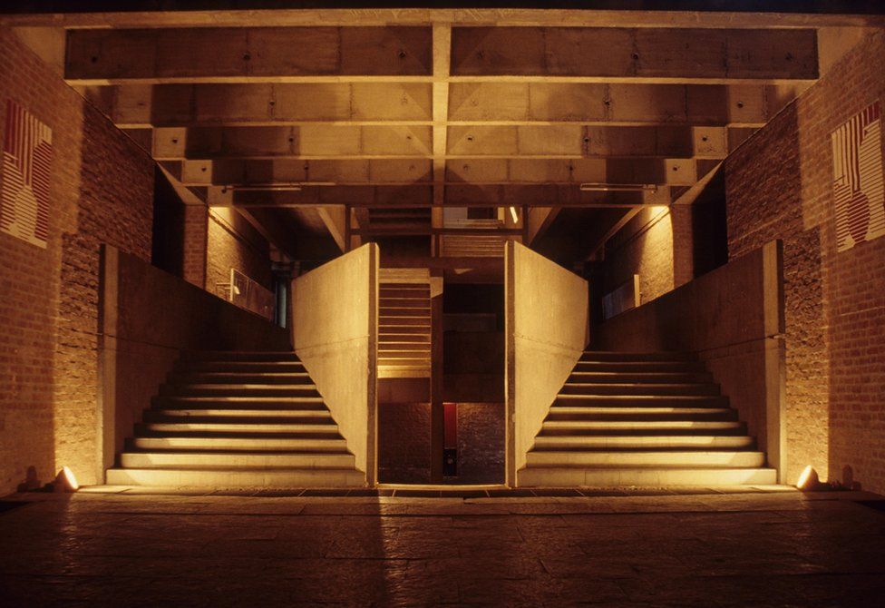 Balkrishna Doshi: The work of India's Pritzker Prize winner - BBC News