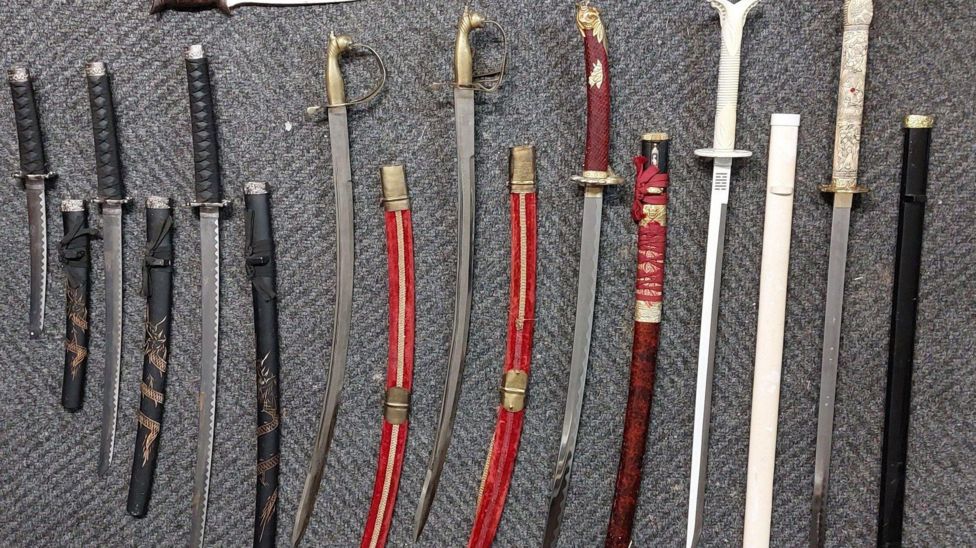 Sword and dagger collection handed over to police in Cambridge - BBC News