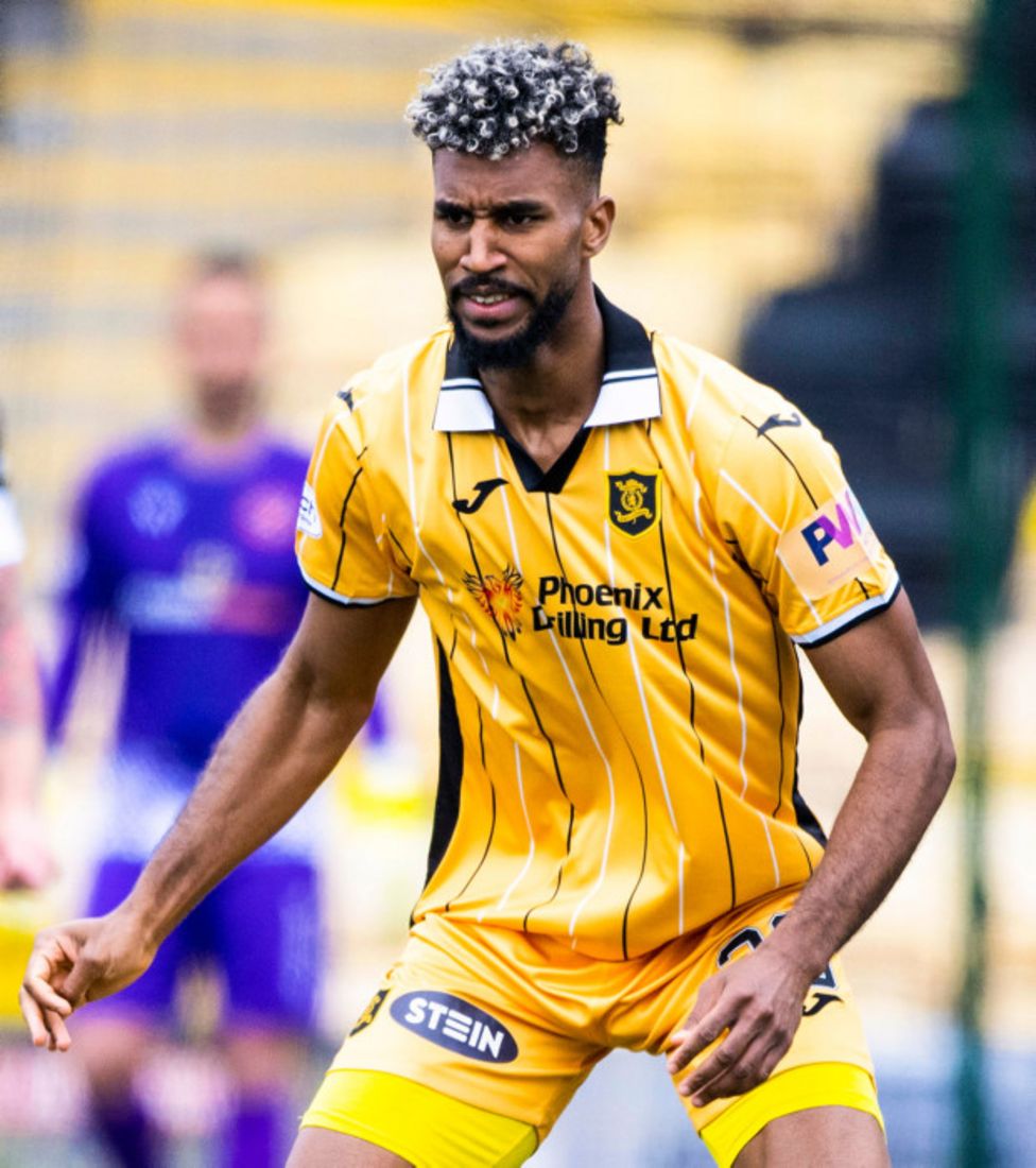 De Lucas called up for Dominican Republic - BBC Sport