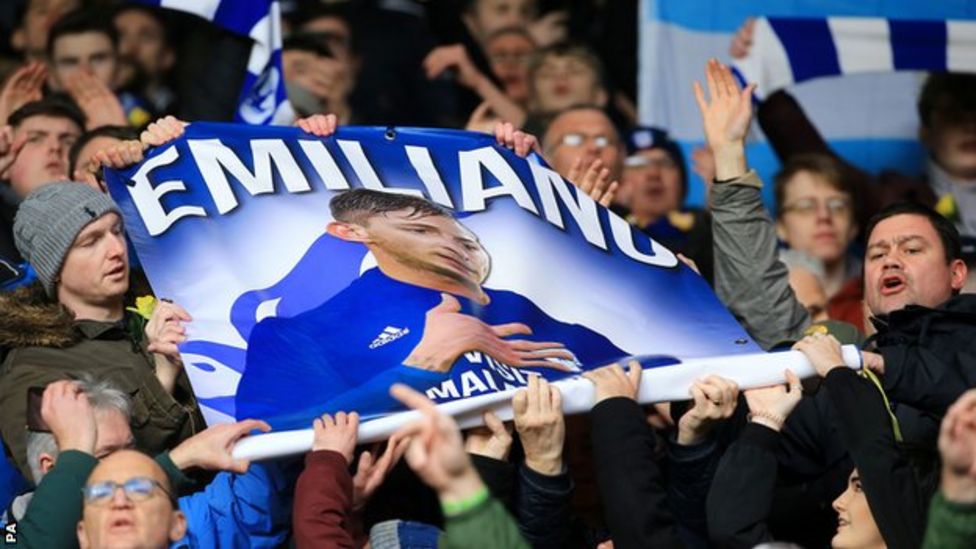 Emiliano Sala: Cardiff striker's tributes after body found in plane ...