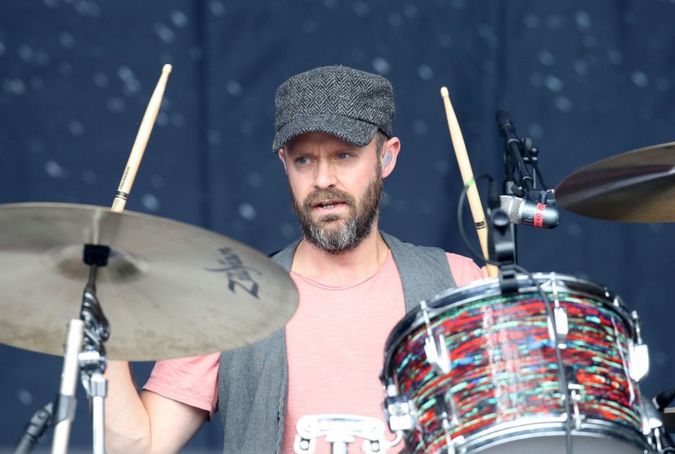 Slane Castle is Harry's House for Styles' show - BBC News