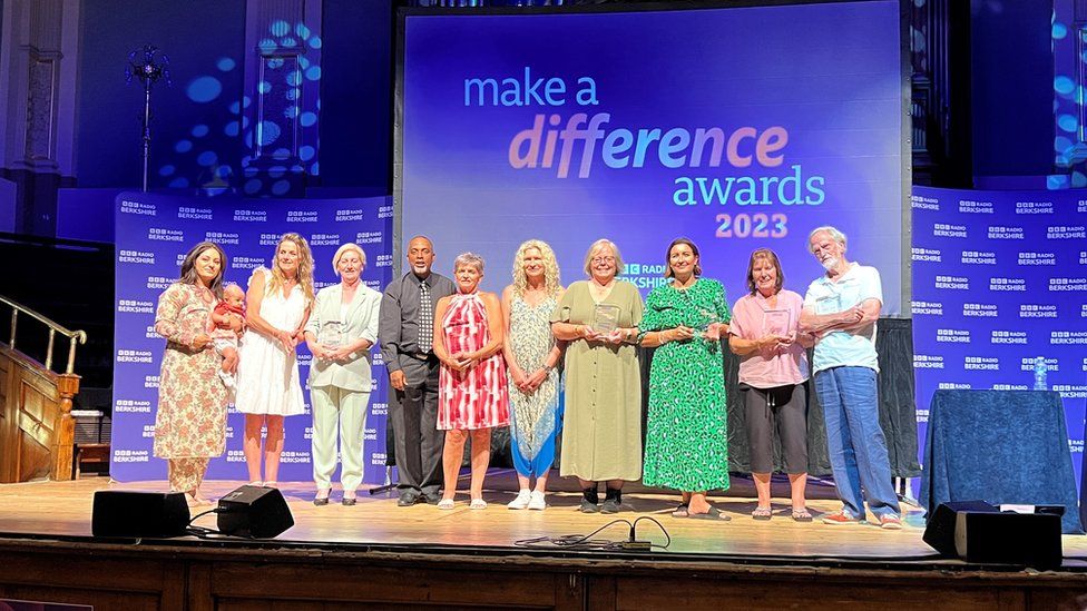 Make a Difference award presented to champion rower - BBC News