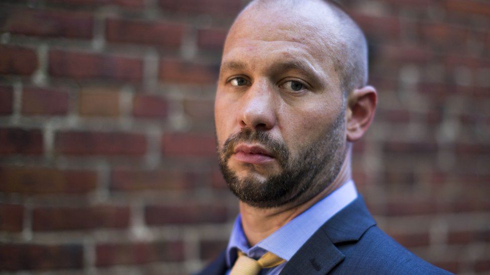 Anjem Choudary's American follower - BBC News