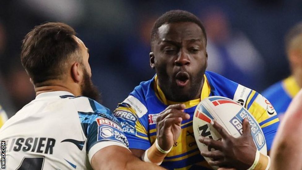 Muizz Mustapha: Castleford Tigers sign prop on one-year deal from Leeds ...