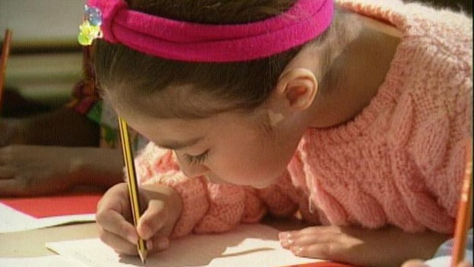 London pupils strongest in primary tests - BBC News