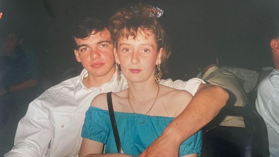 Heartbroken Galloway family's campaign for A75 changes - BBC News