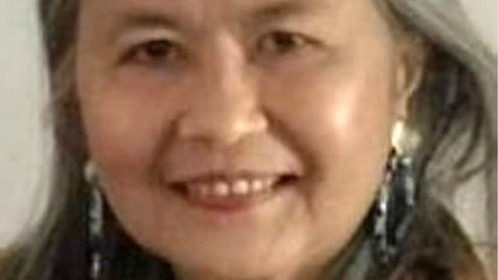 'Devious' killer who decapitated friend must serve 34 years - BBC News