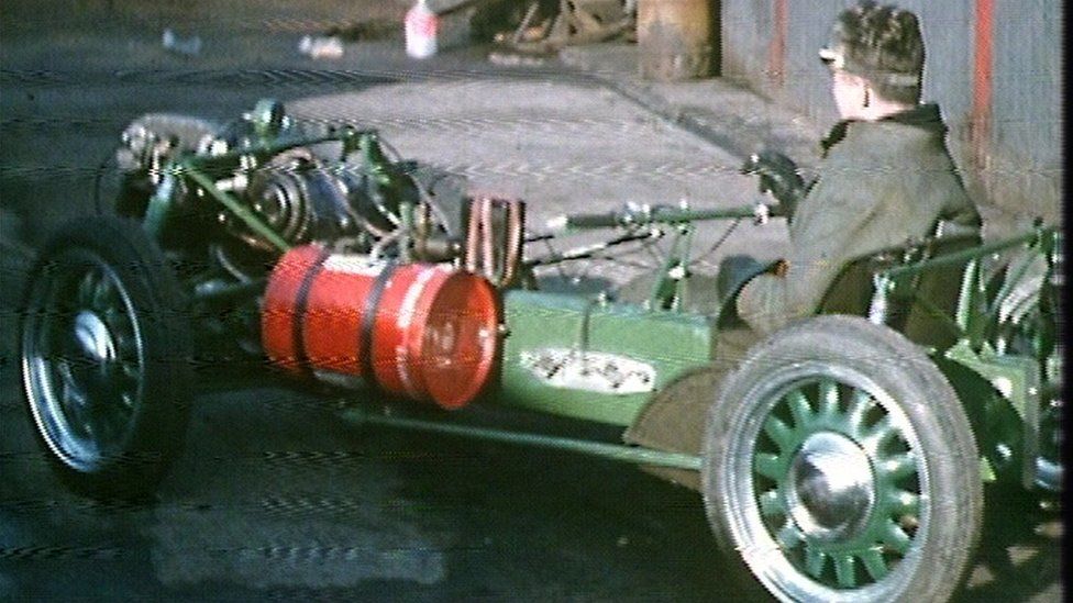 Rex McCandless: Inventor who revolutionised motorbikes - BBC News